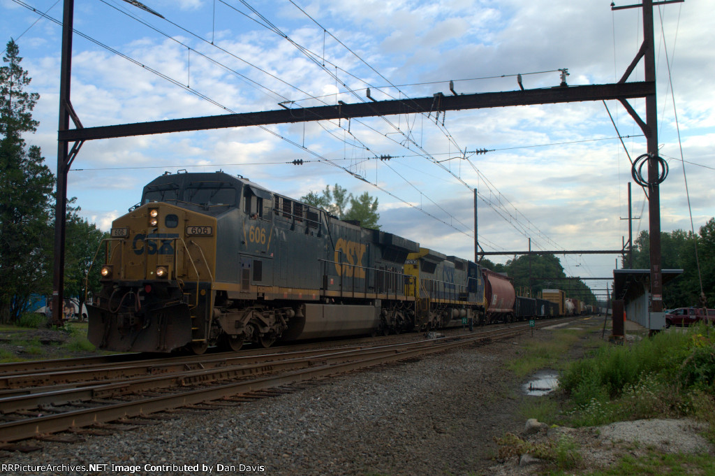 CSX AC60CW 606 leads Q410